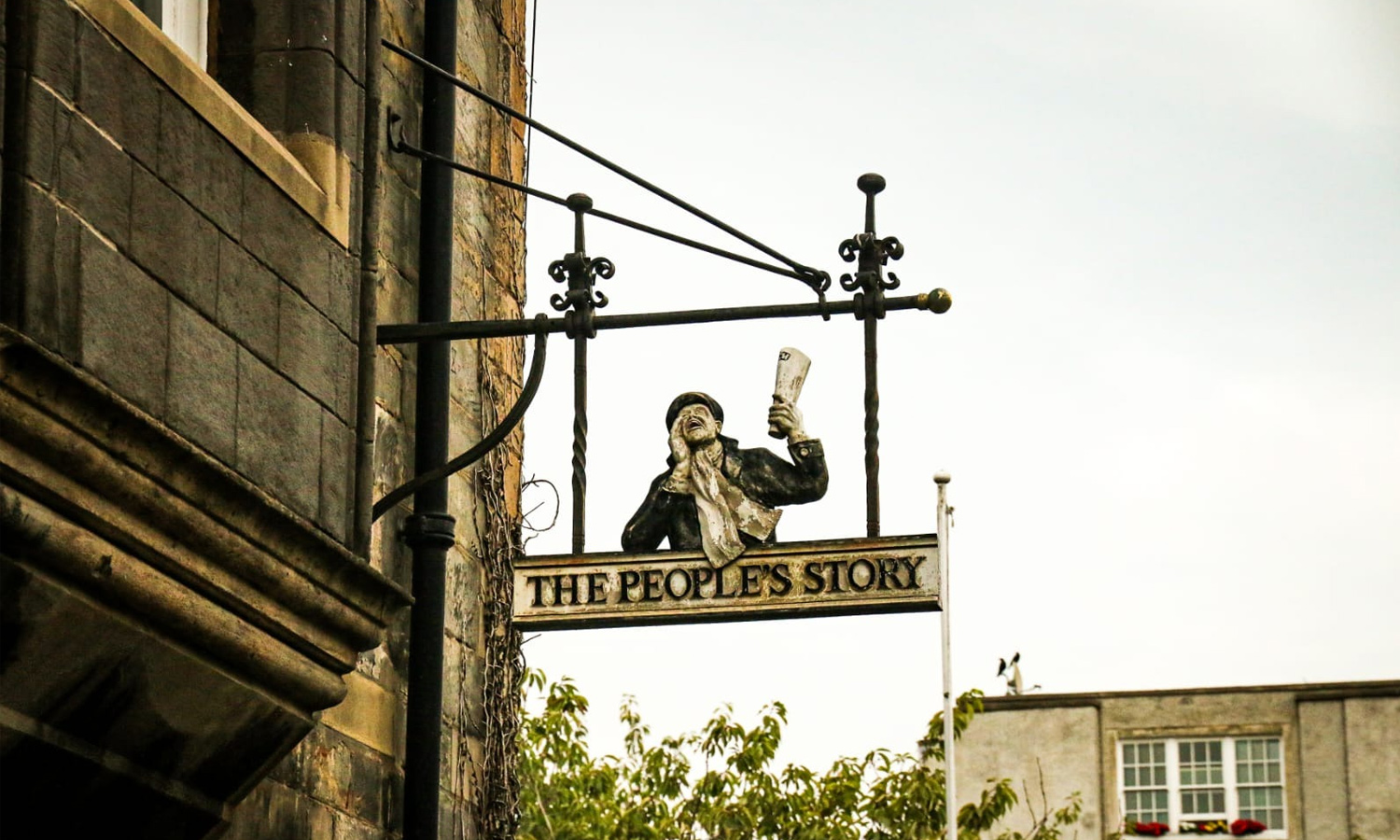 ഓരോ കോണും ഫ്രെയിം തീർക്കുന്ന എഡിൻബർഗ്