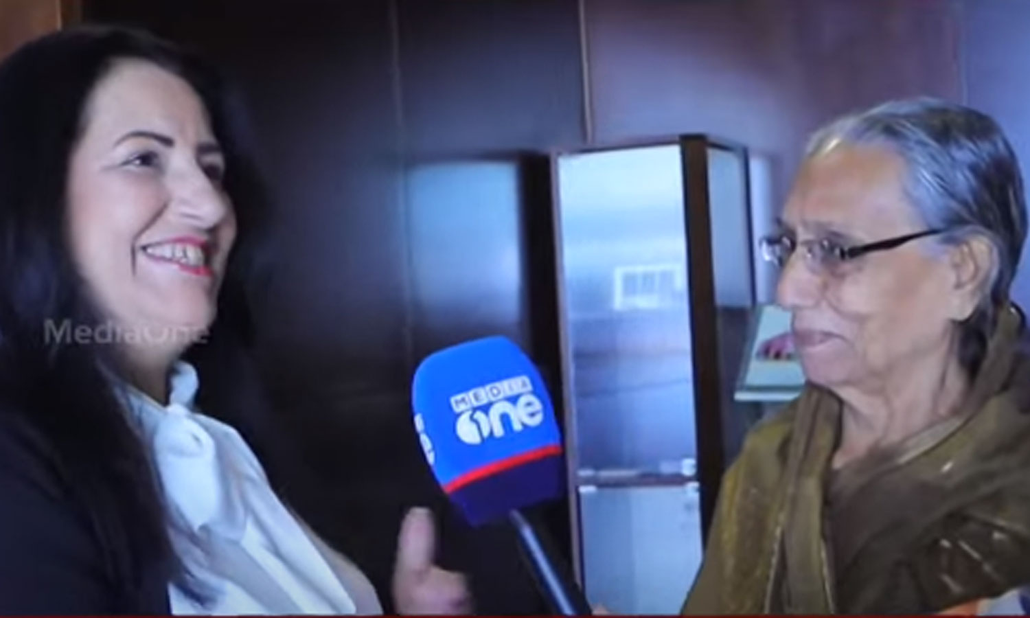 യഥാർഥ ആയിഷയെ നേരിൽ കണ്ട് അറബ് നടി മോന തവീൽ; വേദിയായി ദുബൈ | Arab ...