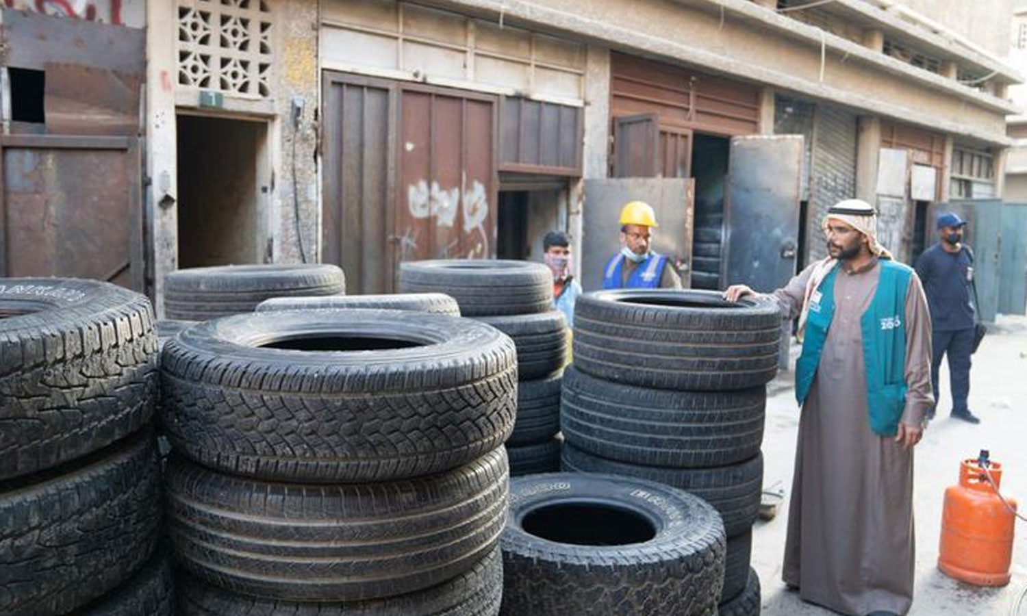 "Ministry of Commerce Seizes 127,000 Fake Tires in Saudi Arabia ...