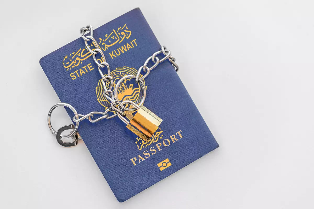 കുവൈത്തിലേക്ക് അനധികൃതമായി കടക്കാൻ ശ്രമിച്ചയാളെ പിടികൂടി | man who ...