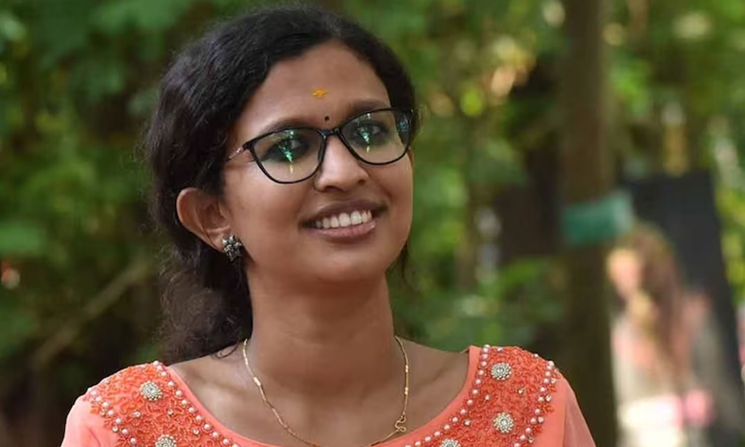 വ്യാജരേഖാ കേസ്: അട്ടപ്പാടി കോളജിൽ കെ വിദ്യ ഹാജരാക്കിയത് സ്വയം ...