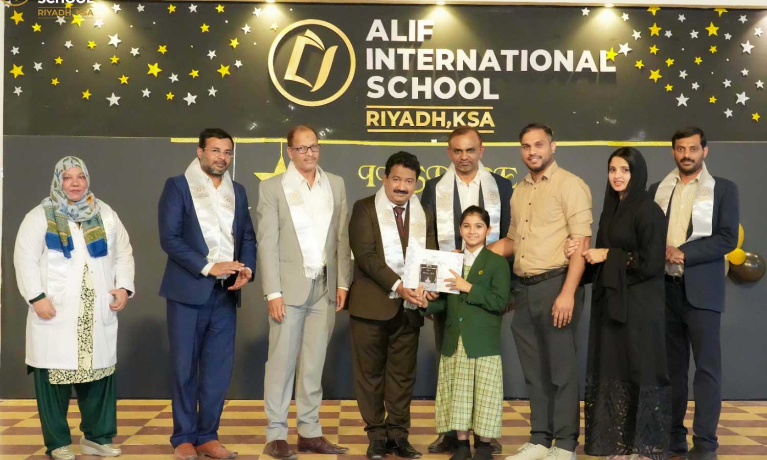 School Toppers Honoured At Alif School In Riyadh | School Toppers ...