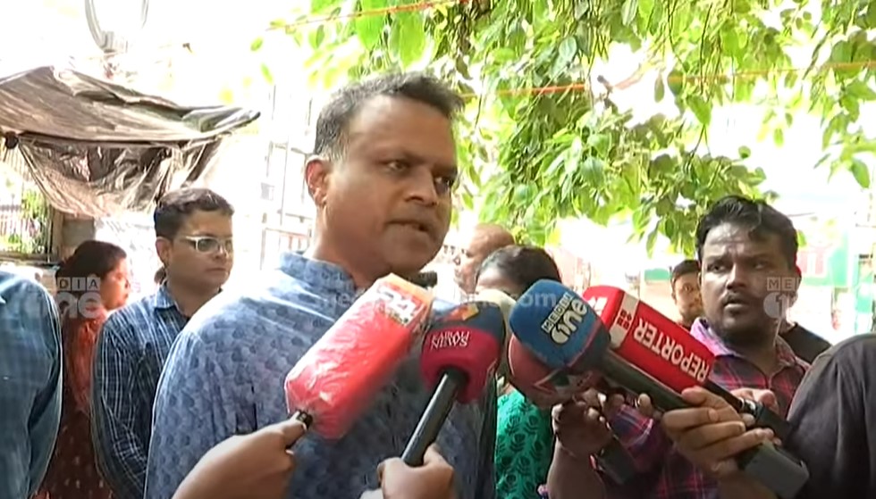 'ഡൽഹിയിൽ അത്ര മഴയൊന്നും പെയ്തിട്ടില്ല'; ഐ.എ.എസ് അക്കാദമിയിലെ അപകടം ...