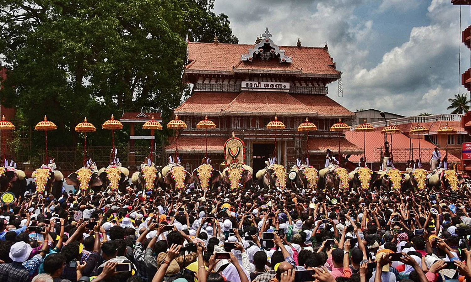 തൃശൂർ പൂരം കലക്കൽ: റിപ്പോർട്ട് ഒരാഴ്ചയ്ക്കകം സമർപ്പിക്കാൻ എഡിജിപി ...