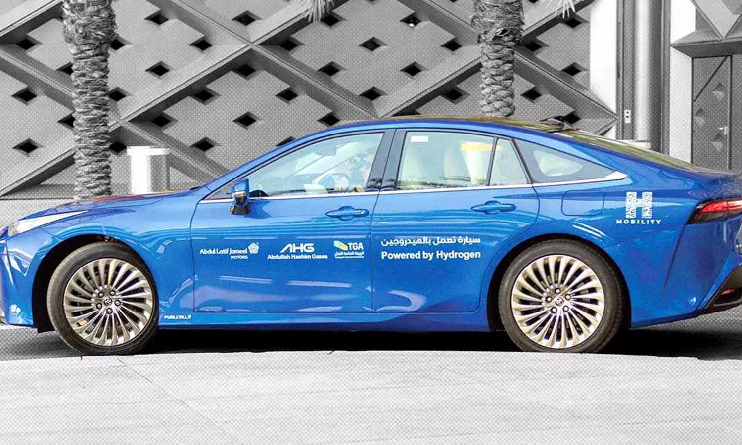Saudi Arabia Unveils Hydrogen-Powered Taxi Pilot Program | Saudi Arabia Unveils Hydrogen-Powered ...